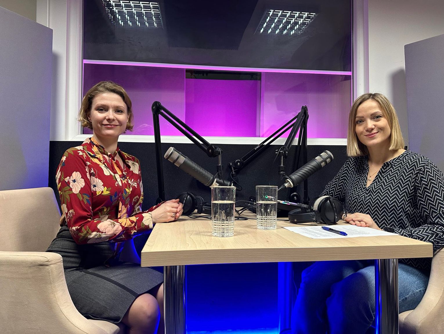 Wysoko w chmurach: o kulisach pracy stewardesy